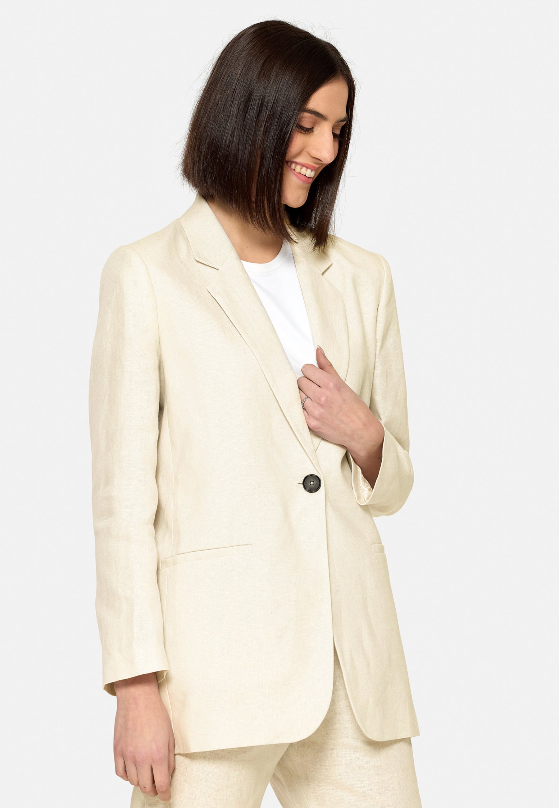 Cassie Buttermilk Jacket – Helen McAlinden